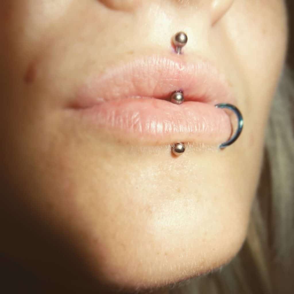 Fresh vertical medusa ⋆ Studio XIII Gallery