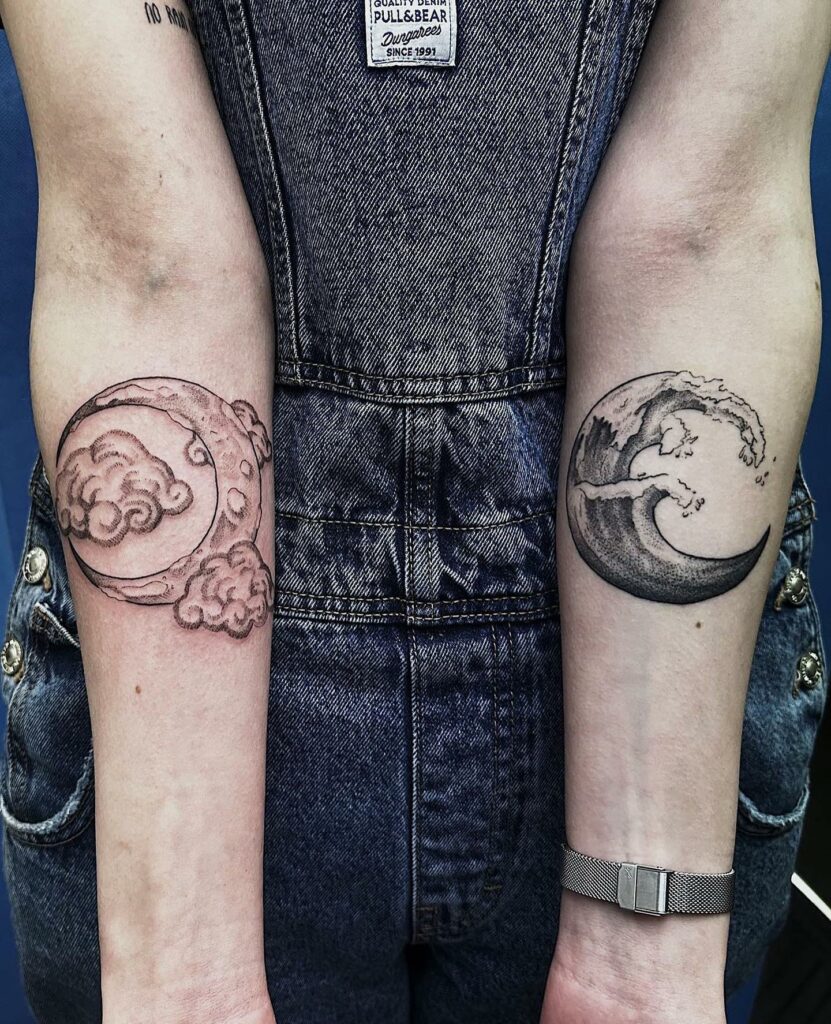 Moon & Wave by our apprentice Eilidh 🌙🌊 📲 eilidhentattoos If you would like to get tattooed by ...